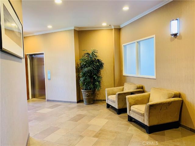 999 Monterey Street 360