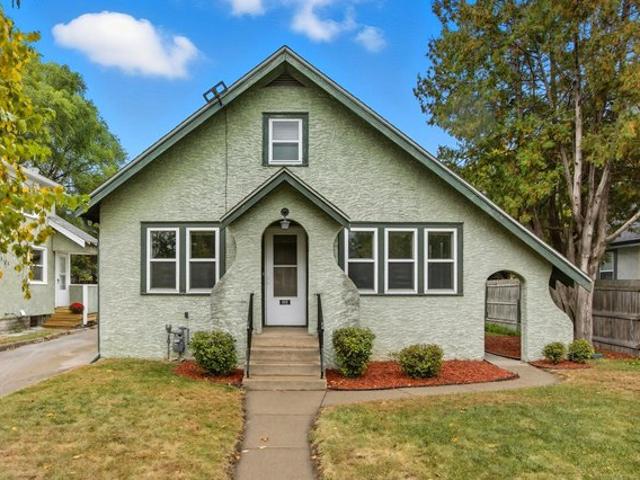 999 Minnehaha Ave W, Saint Paul, MN 55104
