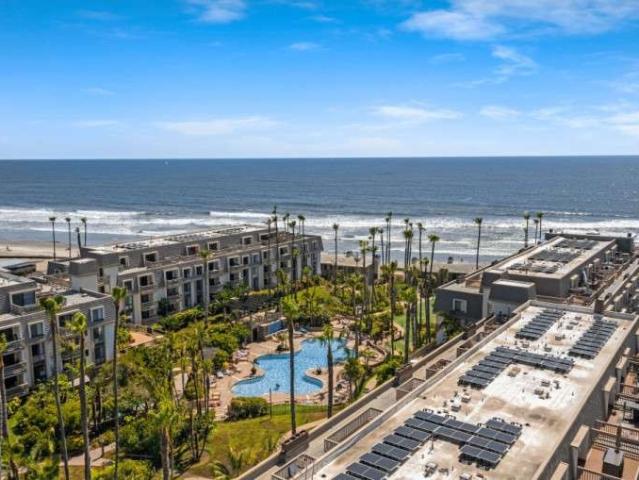 999 N Pacific Street F13
