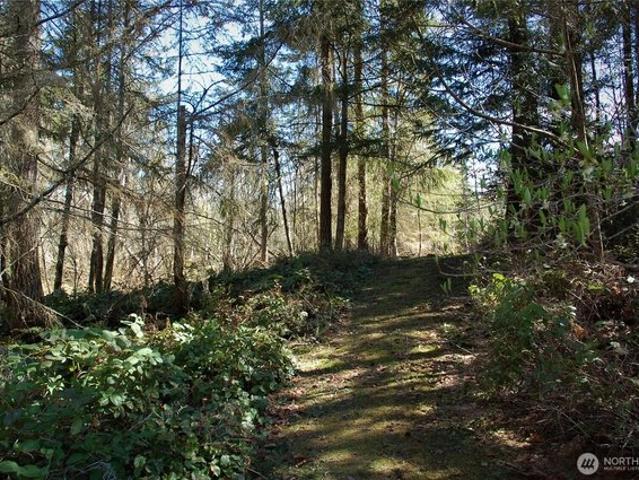 999 S Bagley Creek Rd, Port Angeles, WA 98362