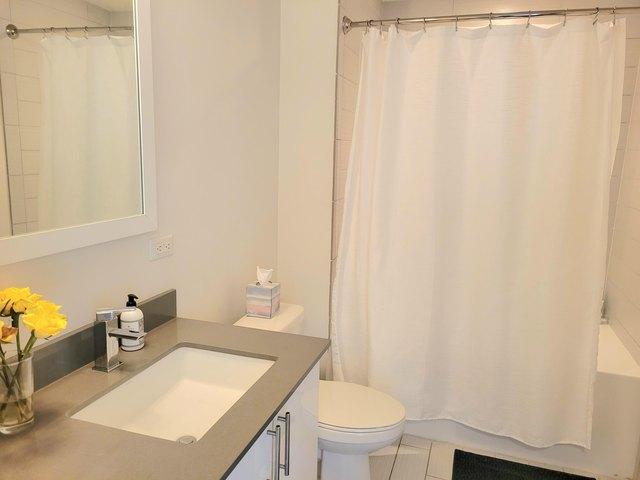 999 SW 1st Ave Apt 1914, Miami, FL 33130