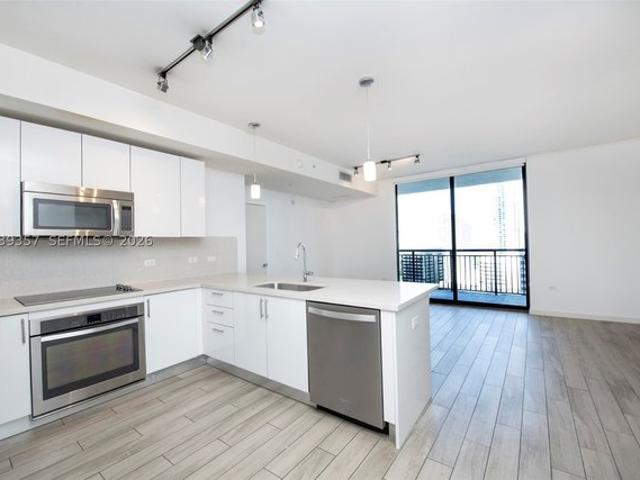 999 SW 1st Ave Apt 2402, Miami, FL 33130