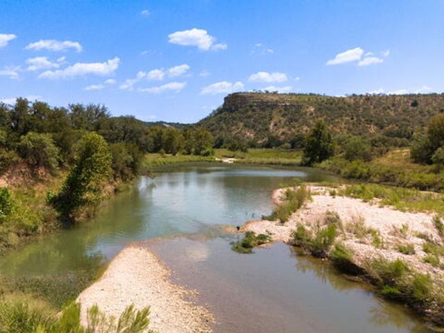 999 W Ranch Road 1674