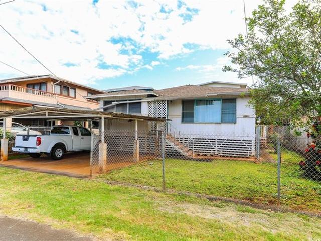 99 118 Olopana St, Aiea, HI 96701