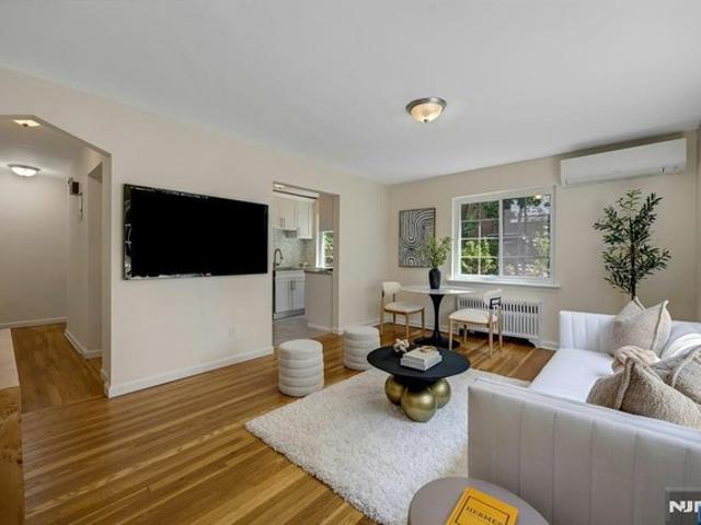 99 Tracey Pl Unit 3, Englewood, NJ 07631