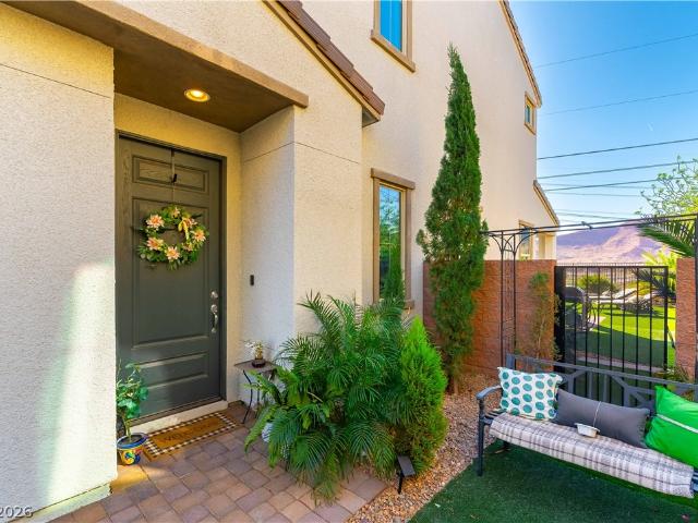 99 Verde Rosa Dr, Henderson, NV 89011 | MLS #2768