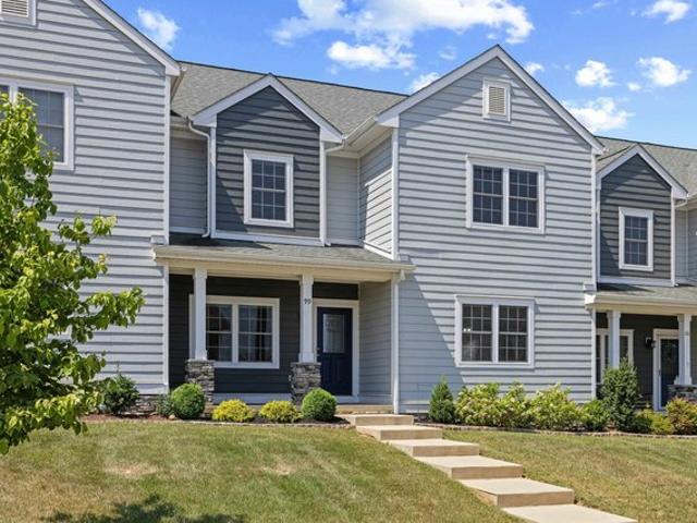 99 Whispering Oaks Dr, Staunton, VA 24401
