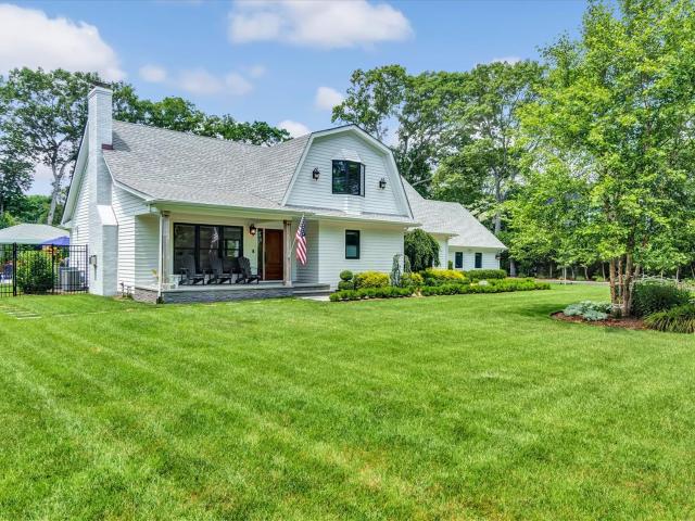 99 Beach Rd, Westhampton Beach, NY 11978 | MLS #953708