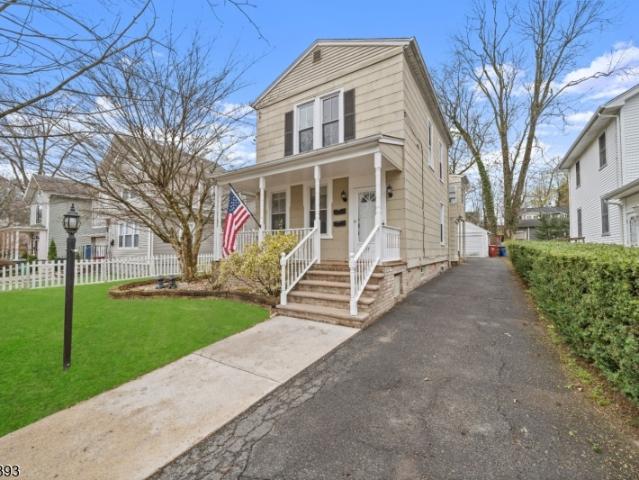 99 Brookfield Ave