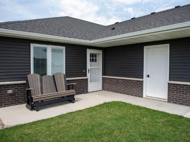 99 Brittany Way SE