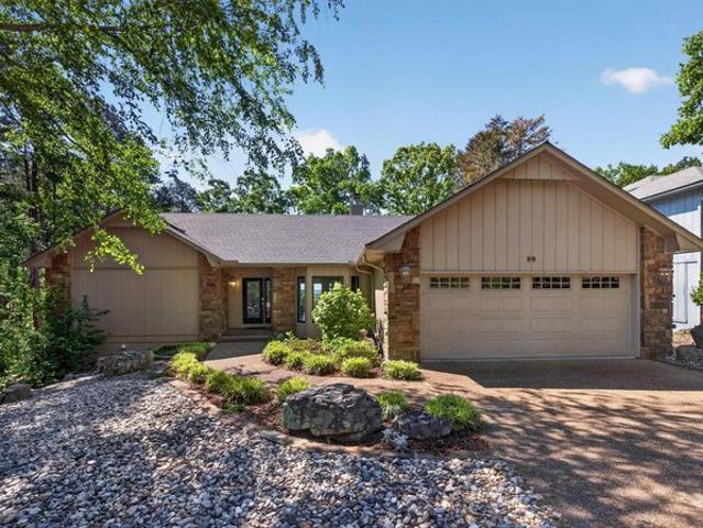 99 Castano Dr, Hot Springs Village, AR 71909