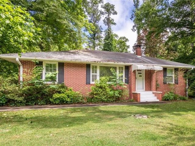 99 E Sellers St, Marble Hill, GA 30143