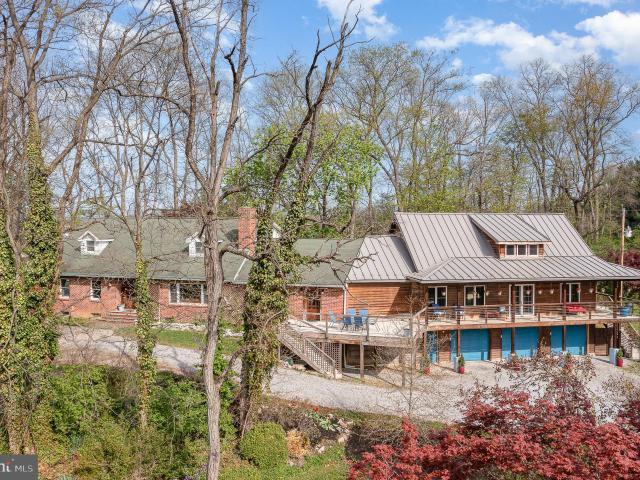 99 Fogelsanger Rd, Shippensburg, PA 17257 | MLS #PACB2053 | Compass