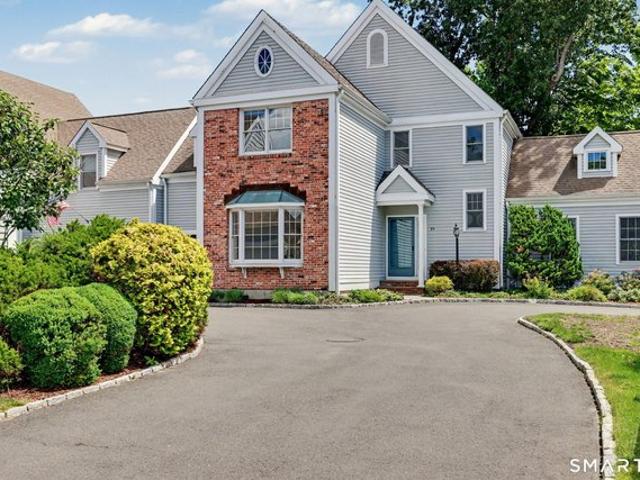 99 Forest St Unit 99, New Canaan, CT 06840