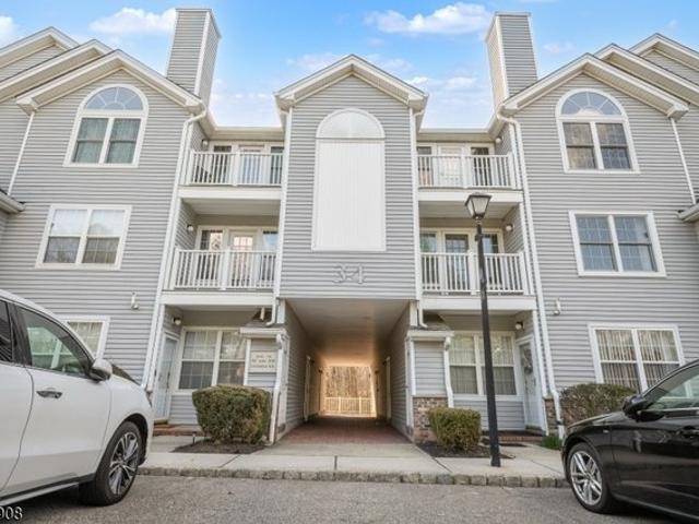 99 Genoble Rd, Montville Township, NJ 07045