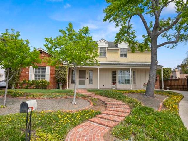 99 hilltop dr