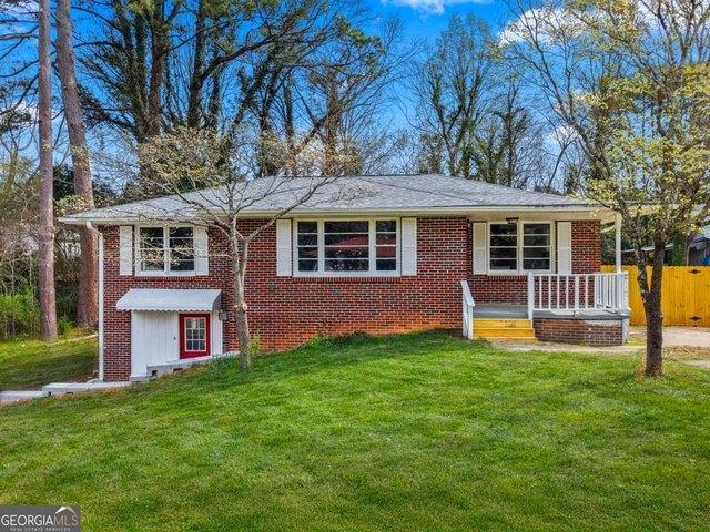 99 Hilltop Ln, Toccoa, GA 30577