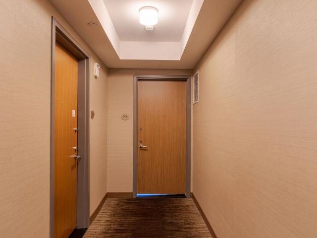 99 Hudson St # 1701