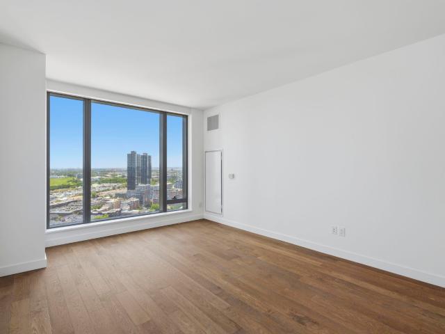 99 Hudson St # 2903