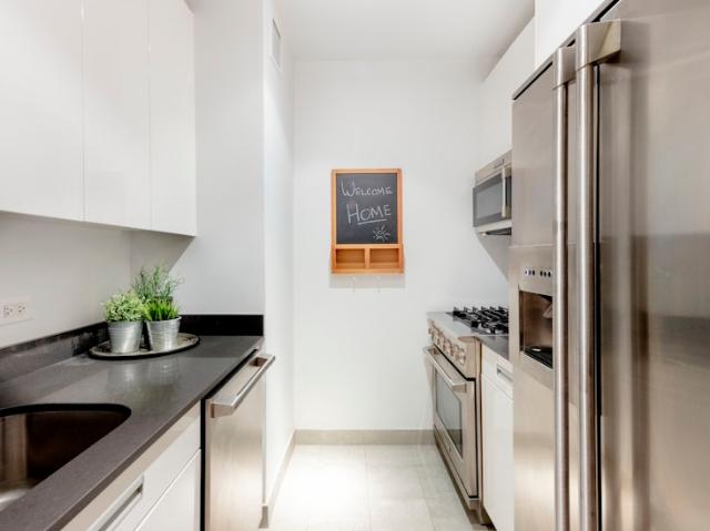 99 JOHN Street 1225