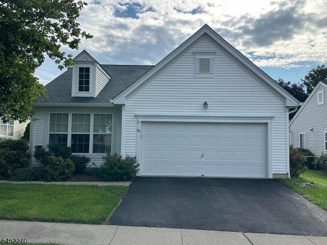 99 Kensington Cir, White Township, NJ 07823