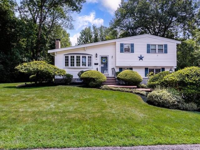 99 Keene St, Brockton, MA 02301