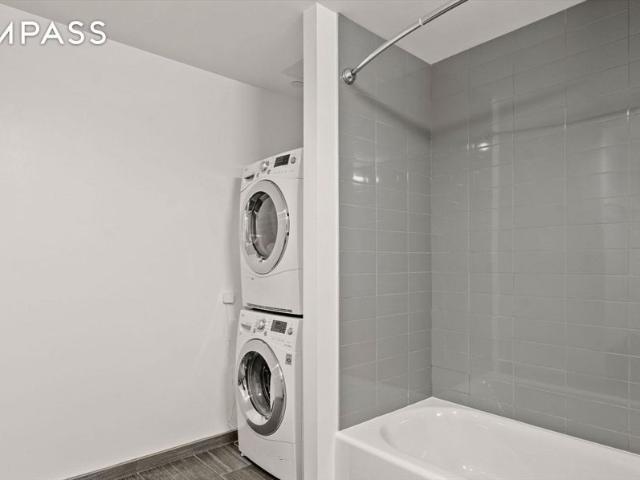 99 Kneeland St 1701, Boston, MA