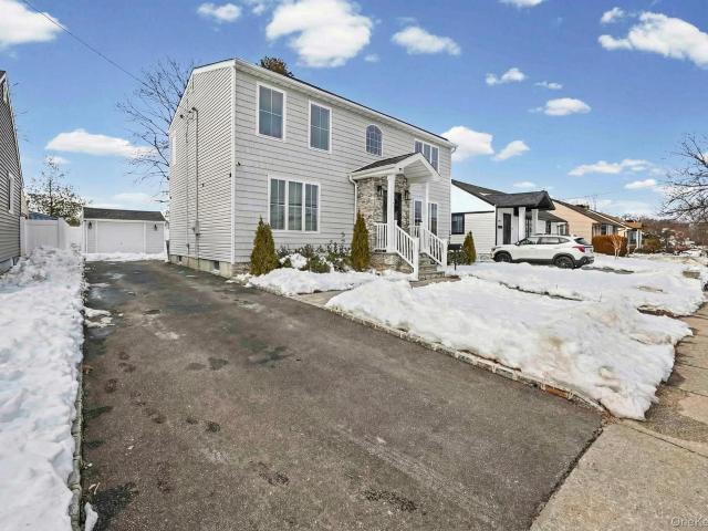 99 Kuhl Ave, Hicksville, NY 11801 | MLS #961176 | Compass