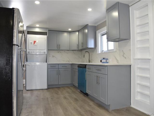 99 Maple Avenue 3