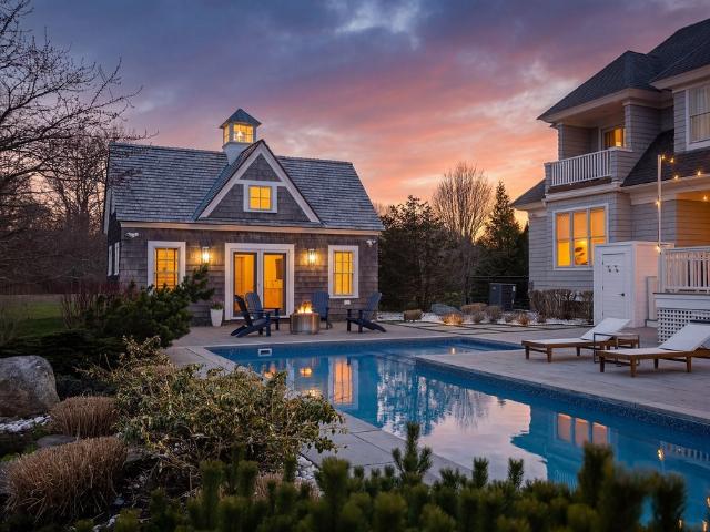 99 Meadowlark Lane