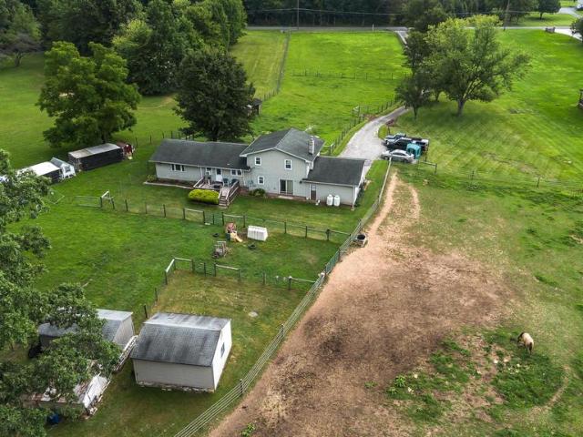 99 Mud College Road