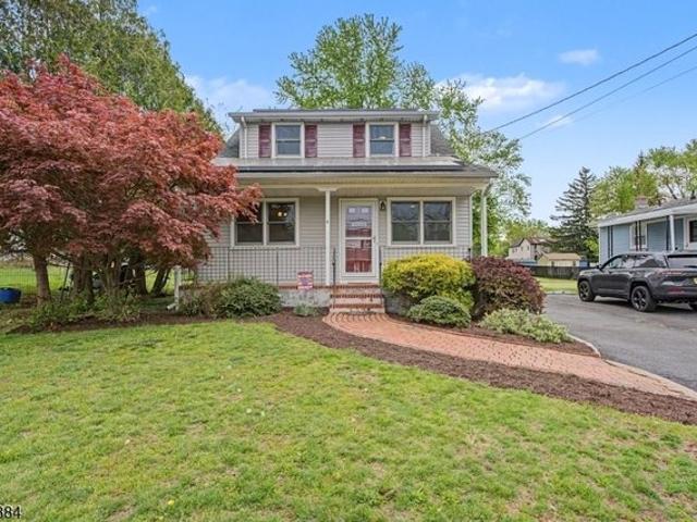 99 Oak St, Bridgewater Twp, NJ 08807