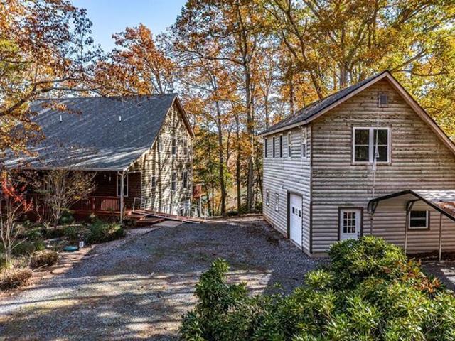 99 Old Mill Ln, Heathsville, VA 22473
