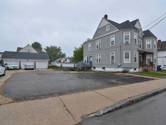 99 Palm Street
