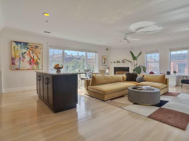 99 Park Ave # 4B