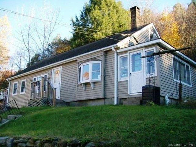 99 Pine Hill Rd, Thomaston, CT 06787