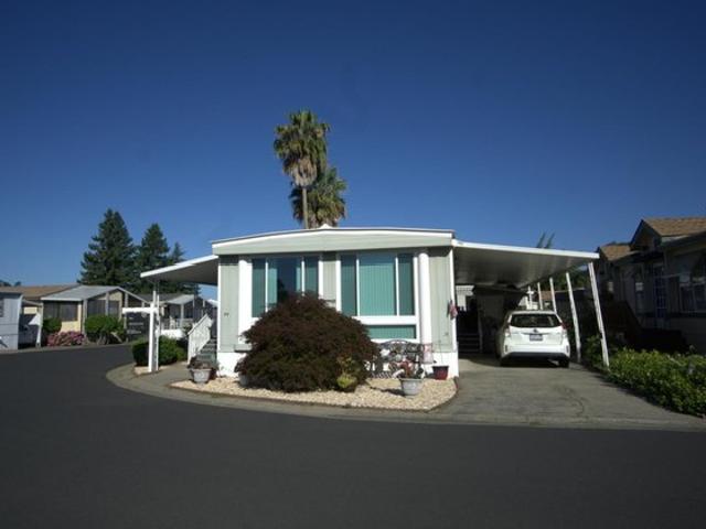 99 Plymouth Way, Santa Rosa, CA 95403