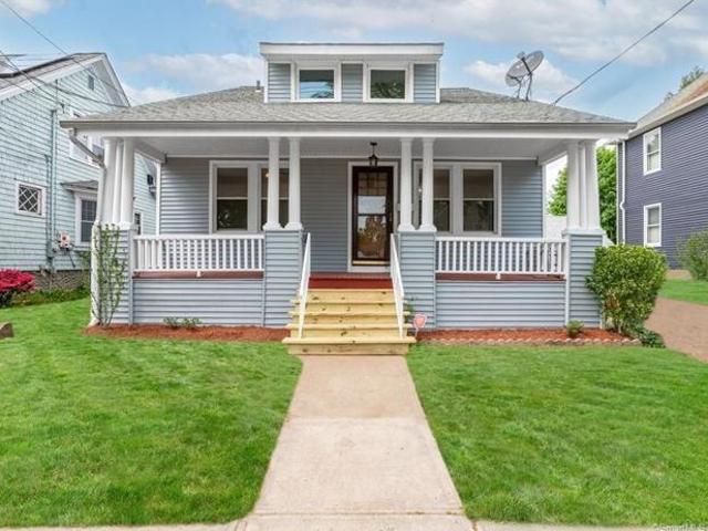 99 Putnam Ave, Hamden, CT 06517