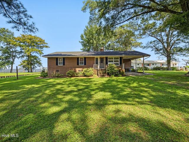 99 Ruby Lane