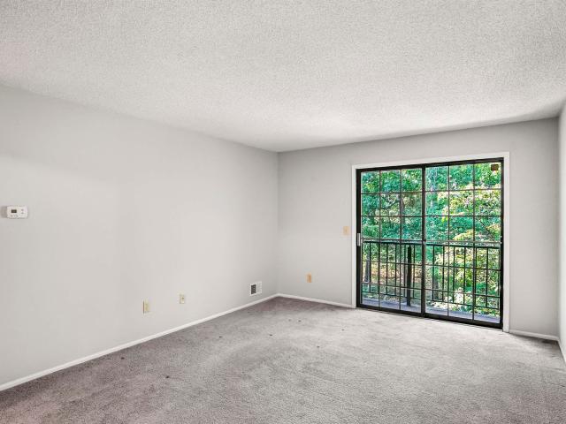 99 Sussex Pl