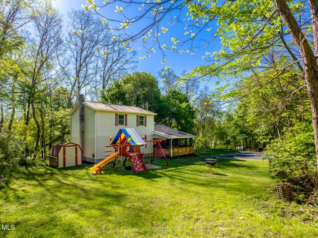 99A Beach Road