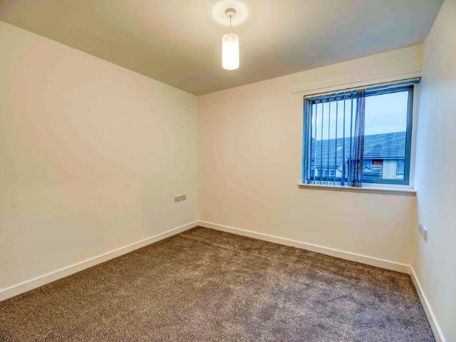 99T St Triduanas Rest, Edinburgh, EH7 6LN