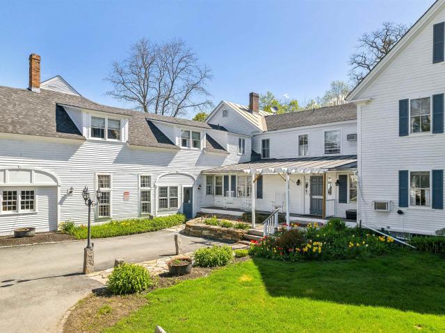 9 Main Street