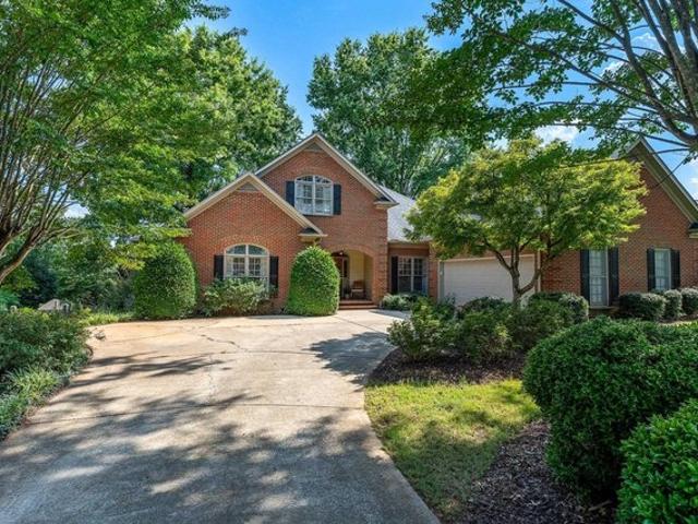9 March Winds Ct, Greer, SC 29650
