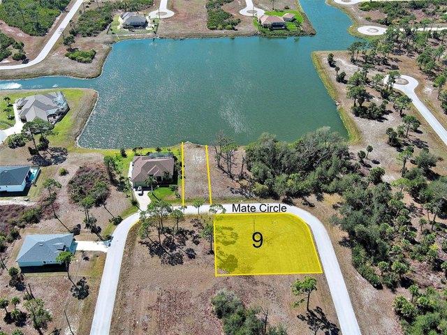 9 Mate Cir, Placida, FL 33946