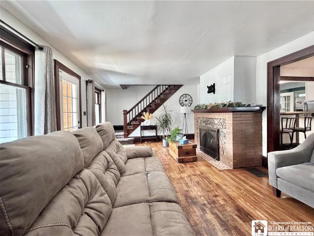 9 Mcdaniel Avenue
