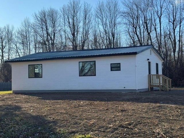 9 Melody Ln, Plattsburgh, NY 12901