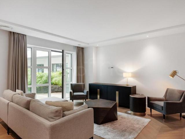 9 Millbank, London SW1P 2 bed apartment to rent £7,000 pcm £1,615 pw