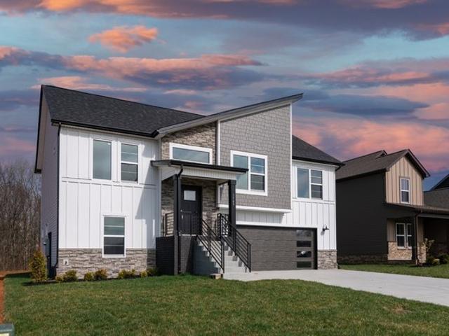 9 Miller Farm, Clarksville, TN 37043