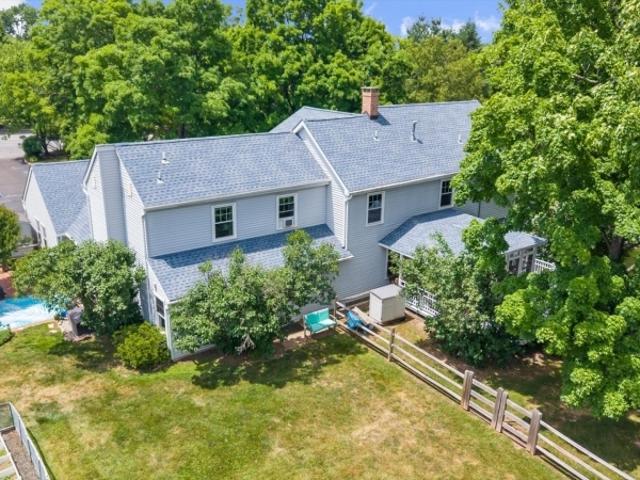 9 Mills Ct